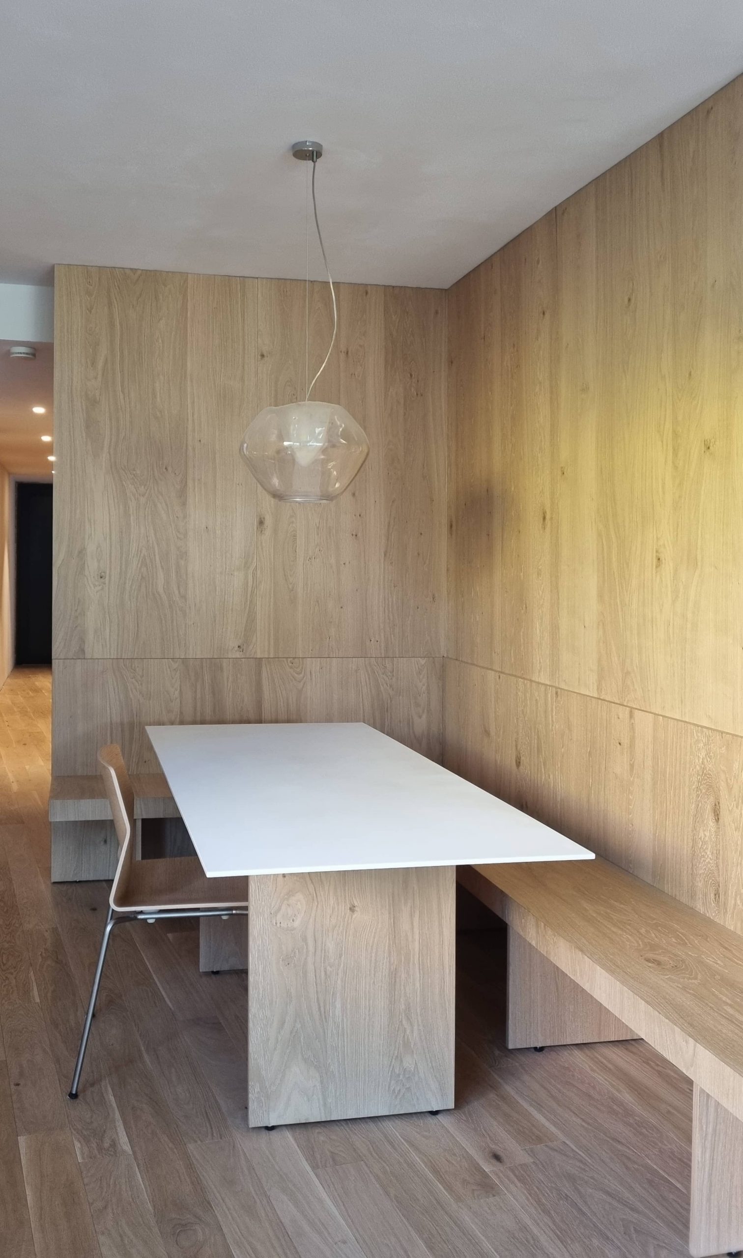 Dubová dýha ze všech „úhlů“ - Dodetailu | Architektura | Design | Teorie